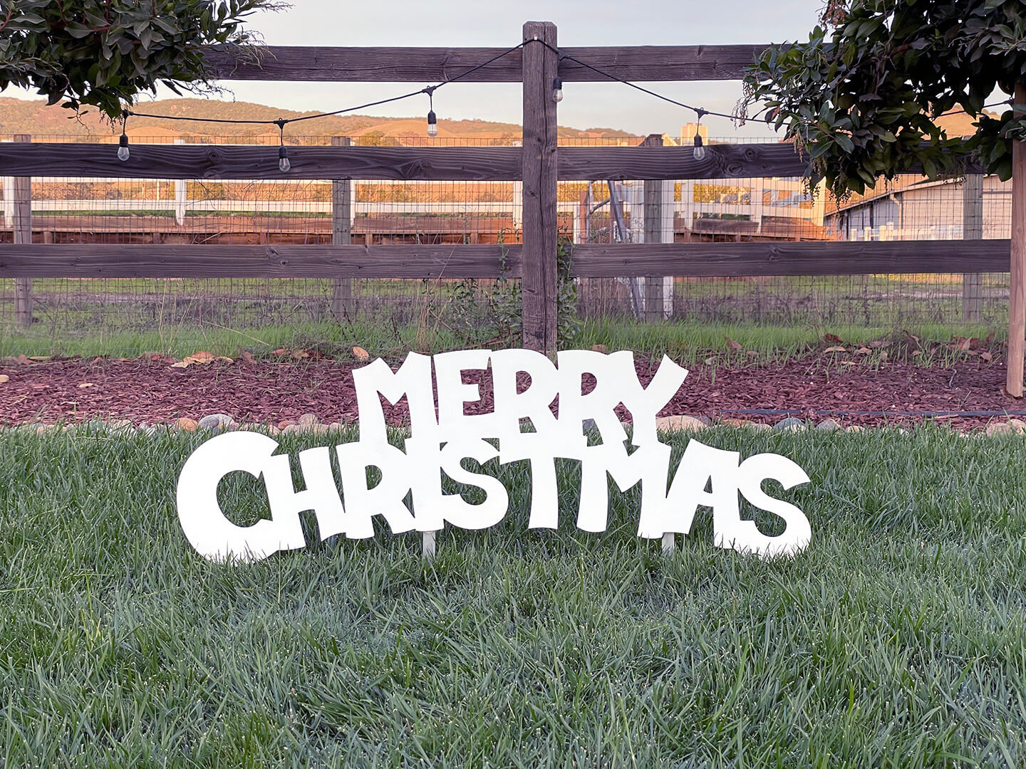 Large Outdoor Nativity Message - Merry Christmas | MyNativity